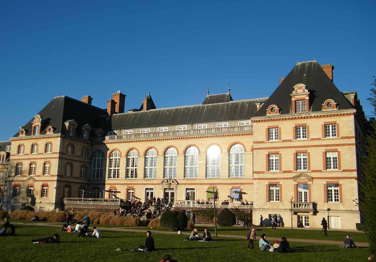 Study in France – SAFE HANDS